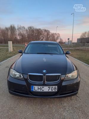 Black BMW 318 2007 in Klaipeda, with an engine capacity of 2.00 L and mileage of 352 thousand km for 2000 €, photo 8 on AUTOMOTO.COM.LV