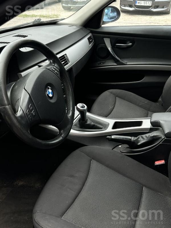 Black BMW 318 2007 in Riga, with an engine capacity of 2.00 L and mileage of 0 thousand km for 2300 €, photo 8 on AUTOMOTO.COM.LV