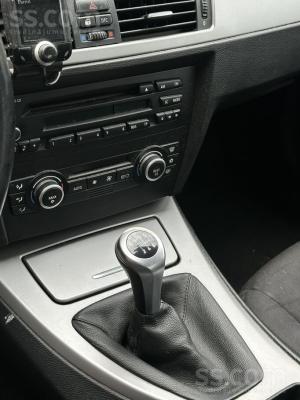 Black BMW 318 2007 in Riga, with an engine capacity of 2.00 L and mileage of 0 thousand km for 2300 €, photo 12 on AUTOMOTO.COM.LV