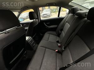 Black BMW 318 2007 in Riga, with an engine capacity of 2.00 L and mileage of 0 thousand km for 2300 €, photo 16 on AUTOMOTO.COM.LV