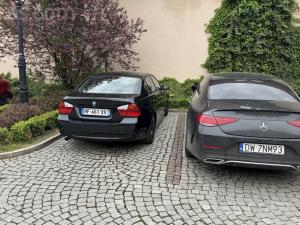 Melns BMW 318 2007 Rīga, ar dzinēja tilpumu 2.00 L un nobraukumu 325 tūkst. km par 5450 €, foto 11 vietnē AUTOMOTO.COM.LV