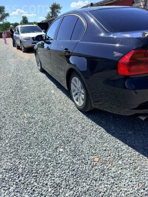 Black BMW 318 2007 in Riga, with an engine capacity of 2.00 L and mileage of 272 thousand km for 2350 €, photo 23 on AUTOMOTO.COM.LV