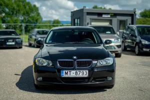 Black BMW 318 2007 in Liepaja, with an engine capacity of 2.00 L and mileage of 261 thousand km for 4900 €, photo 7 on AUTOMOTO.COM.LV