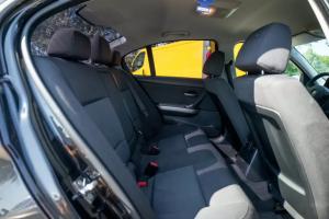 Black BMW 318 2007 in Liepaja, with an engine capacity of 2.00 L and mileage of 261 thousand km for 4900 €, photo 13 on AUTOMOTO.COM.LV