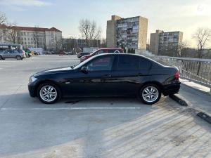 Черный БМВ 318 2007 в Вильнюс, объемом двигателя 2.00 л и пробегом 234 тыс. км за 2100 €, фото 4 на AUTOMOTO.COM.LV