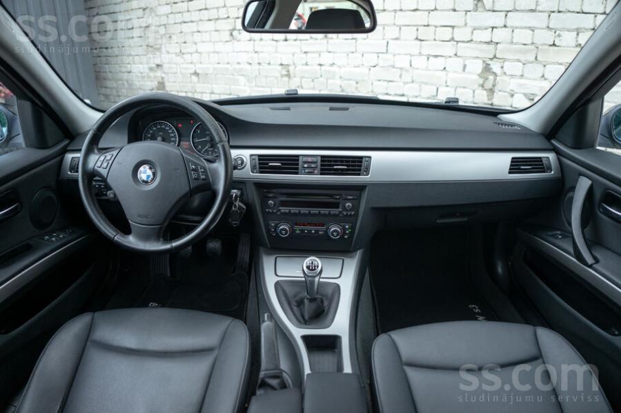Black BMW 318 2007 in Liepaja, with an engine capacity of 2.00 L and mileage of 276 thousand km for 4400 €, photo 8 on AUTOMOTO.COM.LV