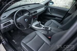 Black BMW 318 2007 in Liepaja, with an engine capacity of 2.00 L and mileage of 276 thousand km for 4400 €, photo 9 on AUTOMOTO.COM.LV