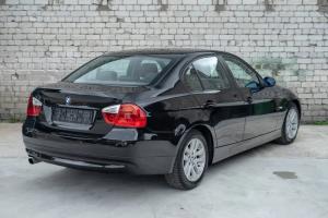 Черный БМВ 318 2007 в Лиепая, объемом двигателя 2.00 л и пробегом 276 тыс. км за 4400 €, фото 5 на AUTOMOTO.COM.LV