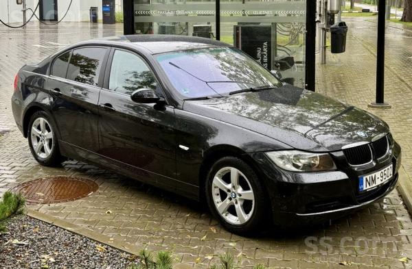 БМВ 318 2007 в Рига на AUTOMOTO.COM.LV Черный БМВ 318 2007 в Рига, объемом двигателя 2.00 л и пробегом 308 тыс. км за 2490 €, фото 1 на AUTOMOTO.COM.LV