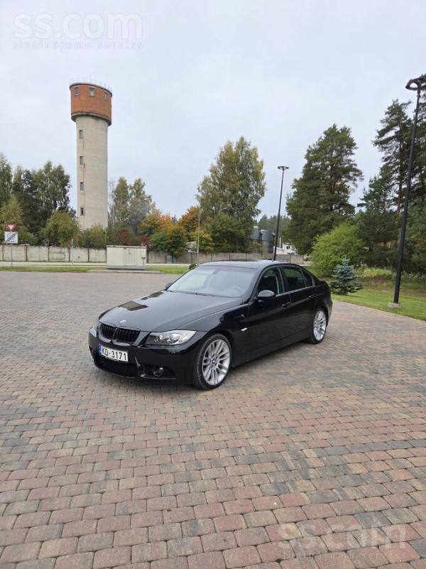 Melns BMW 318 2007 Rīga, ar dzinēja tilpumu 2.00 L un nobraukumu 421 tūkst. km par 3650 €, foto 6 vietnē AUTOMOTO.COM.LV