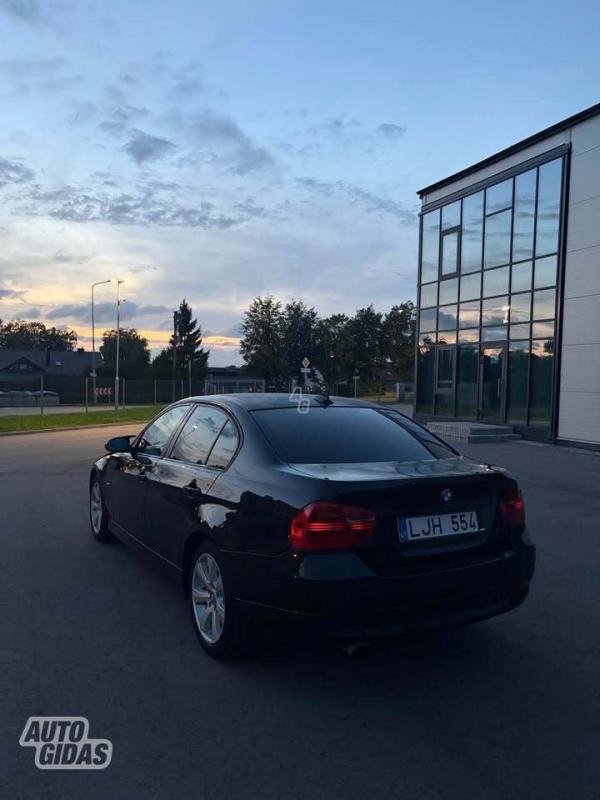 Black BMW 318 2007 in Kretinga, with an engine capacity of 2.00 L and mileage of 353 thousand km for 2800 €, photo 3 on AUTOMOTO.COM.LV