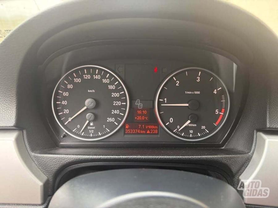 Черный БМВ 318 2007 в Кретинга, объемом двигателя 2.00 л и пробегом 353 тыс. км за 2800 €, фото 10 на AUTOMOTO.COM.LV