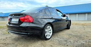 Melns BMW 318 2008 Liepāja, ar dzinēja tilpumu 2.00 L un nobraukumu 316 tūkst. km par 6700 €, foto 13 vietnē AUTOMOTO.COM.LV