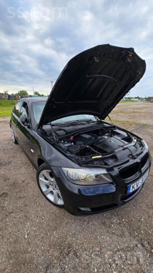 Melns BMW 318 2008 Liepāja, ar dzinēja tilpumu 2.00 L un nobraukumu 316 tūkst. km par 6700 €, foto 14 vietnē AUTOMOTO.COM.LV