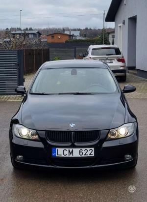 Black BMW 318 2008 in Kaunas, with an engine capacity of 2.00 L and mileage of 335 thousand km for 3100 €, photo  on AUTOMOTO.COM.LV