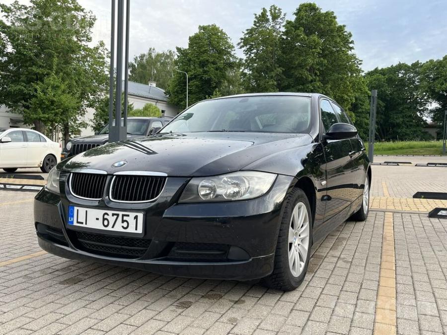 Melns BMW 318 2008 Rīga, ar dzinēja tilpumu 2.00 L un nobraukumu 347 tūkst. km par 4500 €, foto 1 vietnē AUTOMOTO.COM.LV