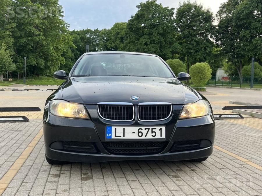 Melns BMW 318 2008 Rīga, ar dzinēja tilpumu 2.00 L un nobraukumu 347 tūkst. km par 4500 €, foto 4 vietnē AUTOMOTO.COM.LV