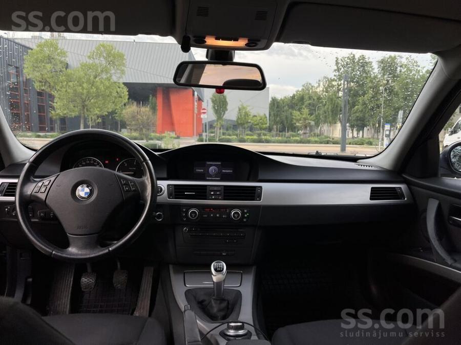 Melns BMW 318 2008 Rīga, ar dzinēja tilpumu 2.00 L un nobraukumu 347 tūkst. km par 4500 €, foto 7 vietnē AUTOMOTO.COM.LV