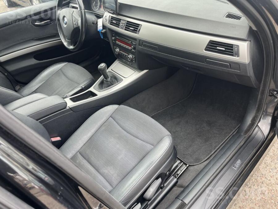 Black BMW 318 2008 in Riga, with an engine capacity of 2.00 L and mileage of 0 thousand km for 3850 €, photo 11 on AUTOMOTO.COM.LV