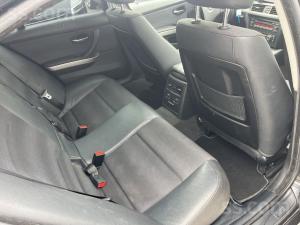 Black BMW 318 2008 in Riga, with an engine capacity of 2.00 L and mileage of 0 thousand km for 3850 €, photo 12 on AUTOMOTO.COM.LV