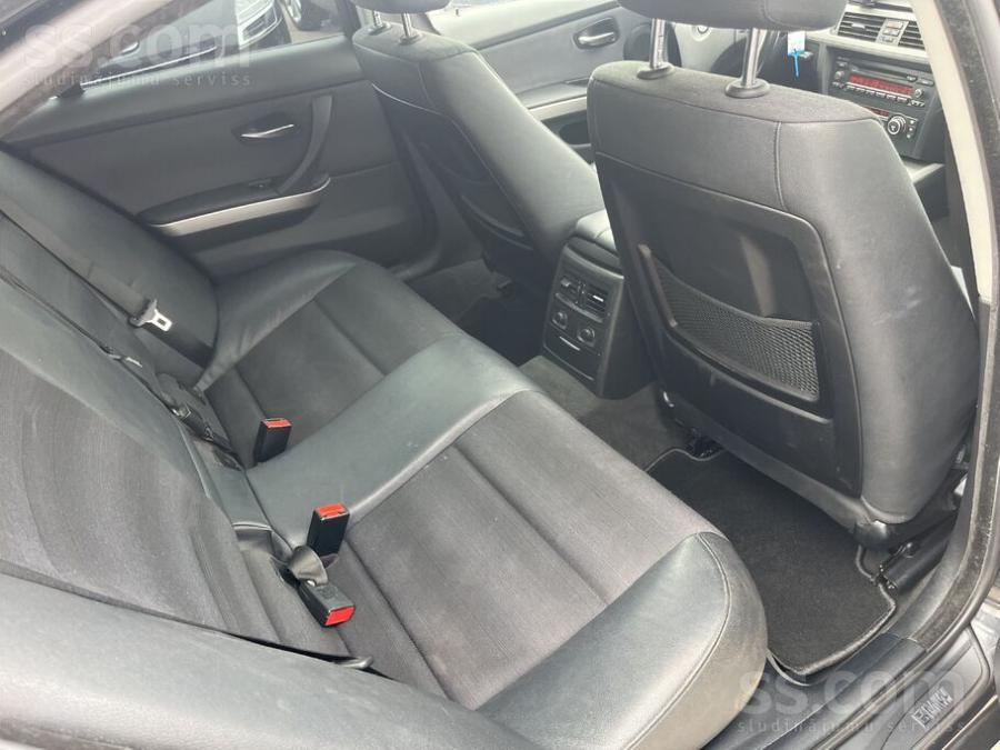 Black BMW 318 2008 in Riga, with an engine capacity of 2.00 L and mileage of 0 thousand km for 3850 €, photo 12 on AUTOMOTO.COM.LV