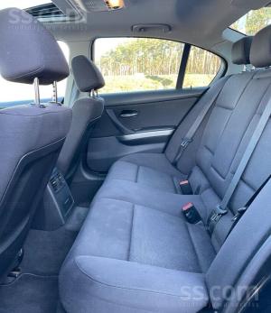 Black BMW 318 2008 in Riga, with an engine capacity of 2.00 L and mileage of 229 thousand km for 5850 €, photo 8 on AUTOMOTO.COM.LV