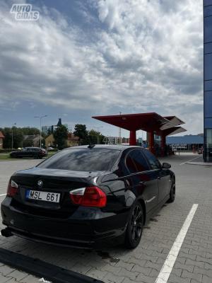 Черный БМВ 318 2008 в Клайпеда, объемом двигателя 2.00 л и пробегом 340 тыс. км за 3700 €, фото 12 на AUTOMOTO.COM.LV