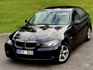 Melns BMW 318 2008 Viļņa, ar dzinēja tilpumu 2.00 L un nobraukumu 500 tūkst. km par 2200 €, foto  vietnē AUTOMOTO.COM.LV