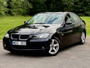 Melns BMW 318 2008 Viļņa, ar dzinēja tilpumu 2.00 L un nobraukumu 500 tūkst. km par 2200 €, foto 3 vietnē AUTOMOTO.COM.LV