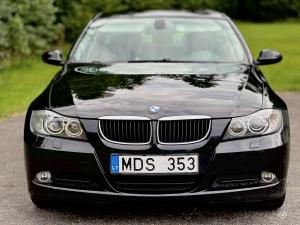 Melns BMW 318 2008 Viļņa, ar dzinēja tilpumu 2.00 L un nobraukumu 500 tūkst. km par 2200 €, foto 6 vietnē AUTOMOTO.COM.LV