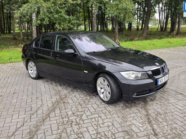Melns BMW 318 2008 Rīga, ar dzinēja tilpumu 2.00 L un nobraukumu 354 tūkst. km par 2500 €, foto 7 vietnē AUTOMOTO.COM.LV