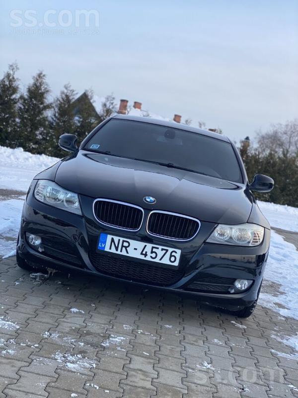 Melns BMW 318 2009 Rīga, ar dzinēja tilpumu 2.00 L un nobraukumu 307 tūkst. km par 3790 €, foto 1 vietnē AUTOMOTO.COM.LV