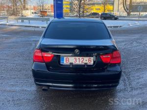 Melns BMW 318 2009 Rīga, ar dzinēja tilpumu 2.00 L un nobraukumu 0 tūkst. km par 5399 €, foto 4 vietnē AUTOMOTO.COM.LV