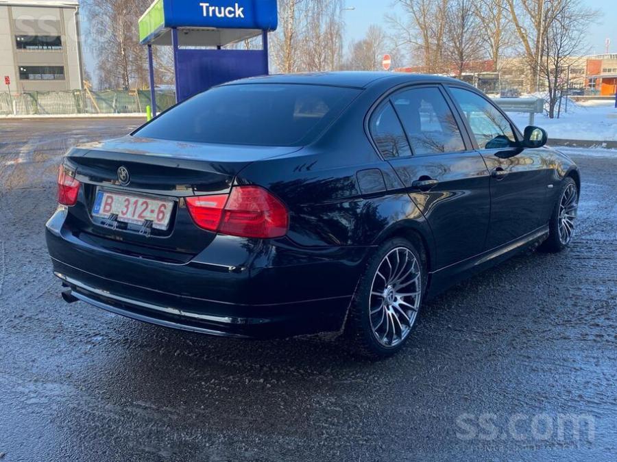 Melns BMW 318 2009 Rīga, ar dzinēja tilpumu 2.00 L un nobraukumu 0 tūkst. km par 5399 €, foto 5 vietnē AUTOMOTO.COM.LV