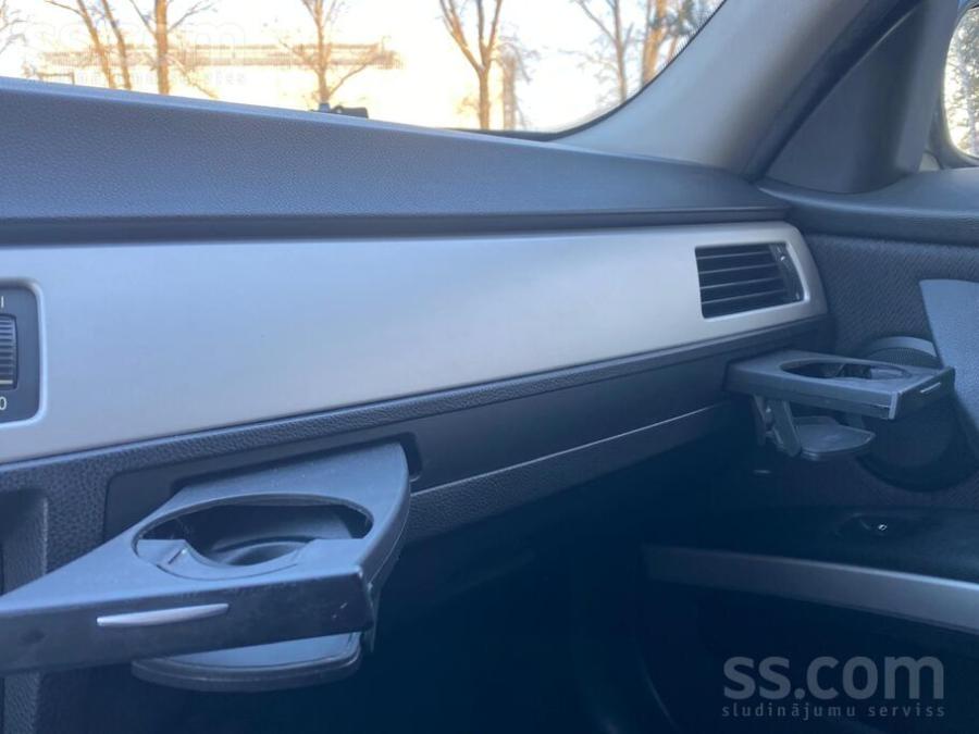 Melns BMW 318 2009 Rīga, ar dzinēja tilpumu 2.00 L un nobraukumu 0 tūkst. km par 5399 €, foto 17 vietnē AUTOMOTO.COM.LV