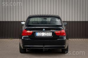 Melns BMW 318 2009 Talsi, ar dzinēja tilpumu 2.00 L un nobraukumu 231 tūkst. km par 4790 €, foto 6 vietnē AUTOMOTO.COM.LV