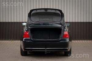 Melns BMW 318 2009 Talsi, ar dzinēja tilpumu 2.00 L un nobraukumu 231 tūkst. km par 4790 €, foto 7 vietnē AUTOMOTO.COM.LV
