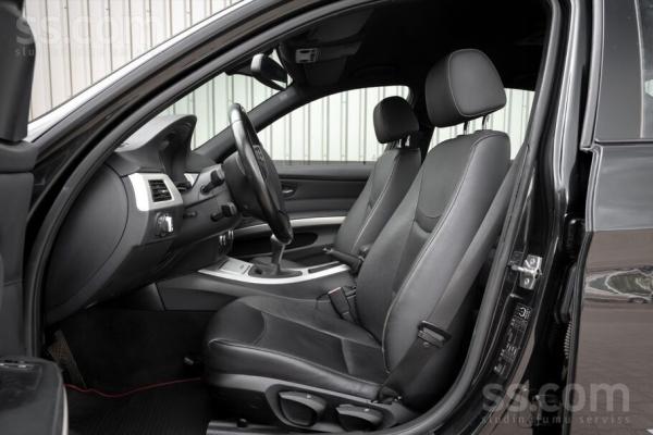 Black BMW 318 2009 in Talsi, with an engine capacity of 2.00 L and mileage of 231 thousand km for 4790 €, photo 9 on AUTOMOTO.COM.LV