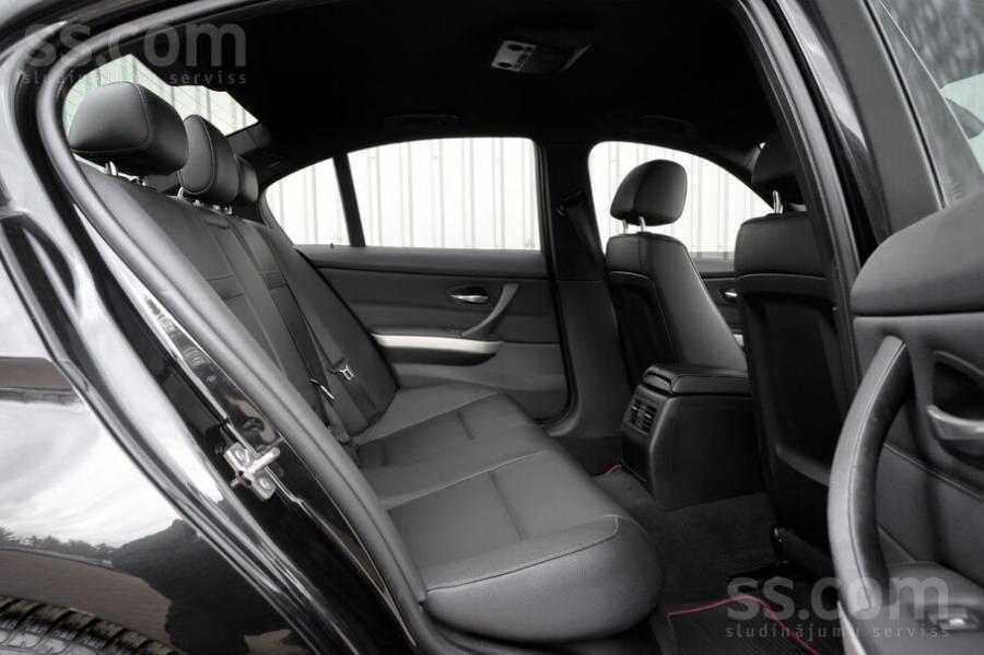 Melns BMW 318 2009 Talsi, ar dzinēja tilpumu 2.00 L un nobraukumu 231 tūkst. km par 4790 €, foto 12 vietnē AUTOMOTO.COM.LV