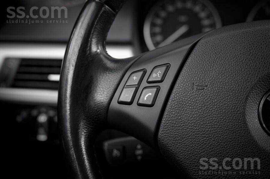 Melns BMW 318 2009 Talsi, ar dzinēja tilpumu 2.00 L un nobraukumu 231 tūkst. km par 4790 €, foto 18 vietnē AUTOMOTO.COM.LV