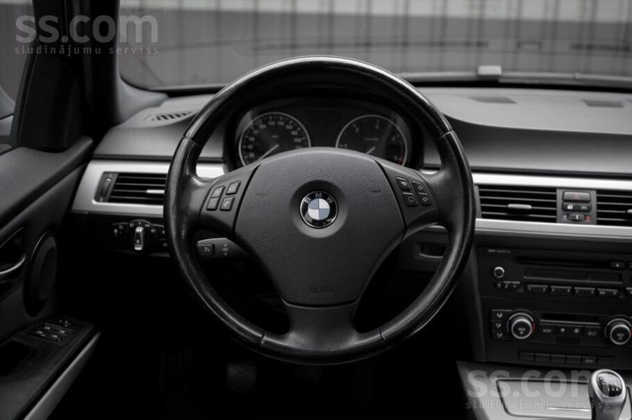 Melns BMW 318 2009 Talsi, ar dzinēja tilpumu 2.00 L un nobraukumu 231 tūkst. km par 4790 €, foto 19 vietnē AUTOMOTO.COM.LV