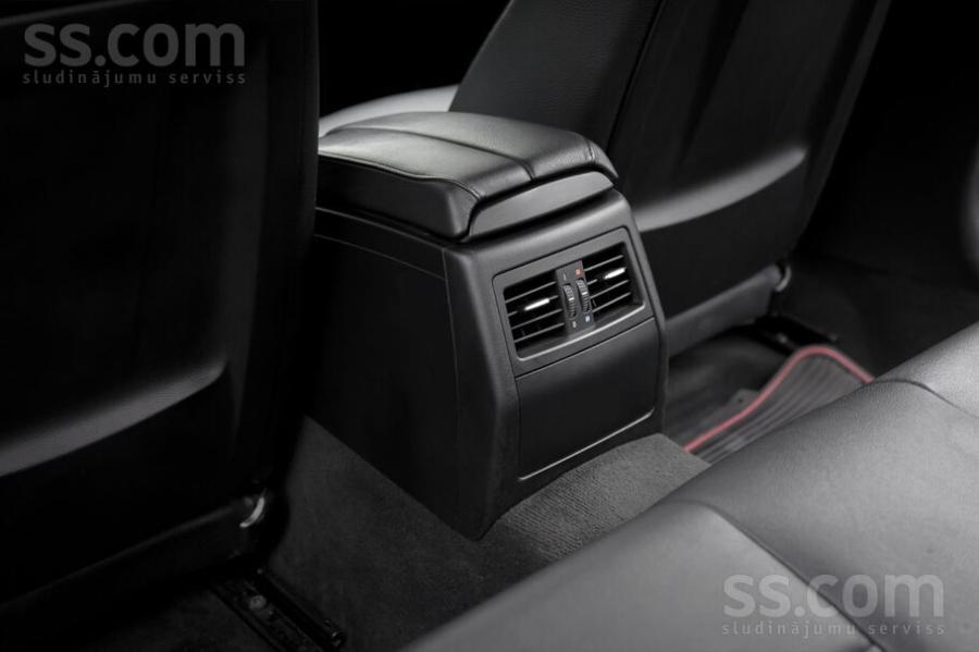 Melns BMW 318 2009 Talsi, ar dzinēja tilpumu 2.00 L un nobraukumu 231 tūkst. km par 4790 €, foto 24 vietnē AUTOMOTO.COM.LV