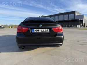 Melns BMW 318 2009 Rīga, ar dzinēja tilpumu 2.00 L un nobraukumu 337 tūkst. km par 4300 €, foto 6 vietnē AUTOMOTO.COM.LV