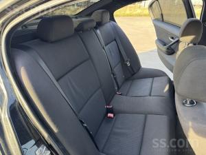 Melns BMW 318 2009 Rīga, ar dzinēja tilpumu 2.00 L un nobraukumu 337 tūkst. km par 4300 €, foto 12 vietnē AUTOMOTO.COM.LV