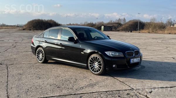 Melns BMW 318 2009 Rīga, ar dzinēja tilpumu 2.00 L un nobraukumu 0 tūkst. km par 4299 €, foto 1 vietnē AUTOMOTO.COM.LV