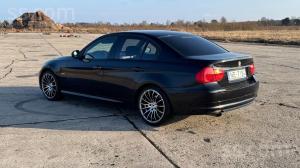 Black BMW 318 2009 in Riga, with an engine capacity of 2.00 L and mileage of 0 thousand km for 4299 €, photo 6 on AUTOMOTO.COM.LV