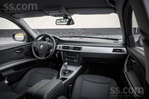 Black BMW 318 2009 in Talsi, with an engine capacity of 2.00 L and mileage of 294 thousand km for 5390 €, photo 9 on AUTOMOTO.COM.LV