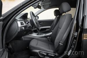 Black BMW 318 2009 in Talsi, with an engine capacity of 2.00 L and mileage of 294 thousand km for 5390 €, photo 10 on AUTOMOTO.COM.LV
