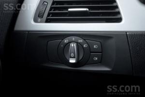 Black BMW 318 2009 in Talsi, with an engine capacity of 2.00 L and mileage of 294 thousand km for 5390 €, photo 15 on AUTOMOTO.COM.LV