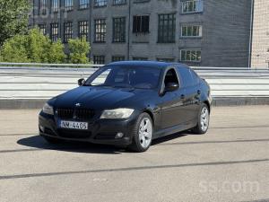 Black BMW 318 2009 in Riga, with an engine capacity of 2.00 L and mileage of 339 thousand km for 4200 €, photo 6 on AUTOMOTO.COM.LV